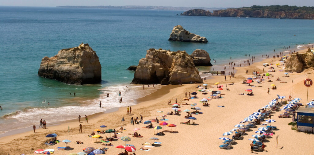 7 Best Beaches in Portimão & Ferragudo, Portugal | The Villa Agency The ...
